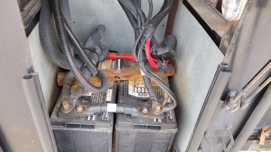Chassis batteries dead??? | RVForums.com