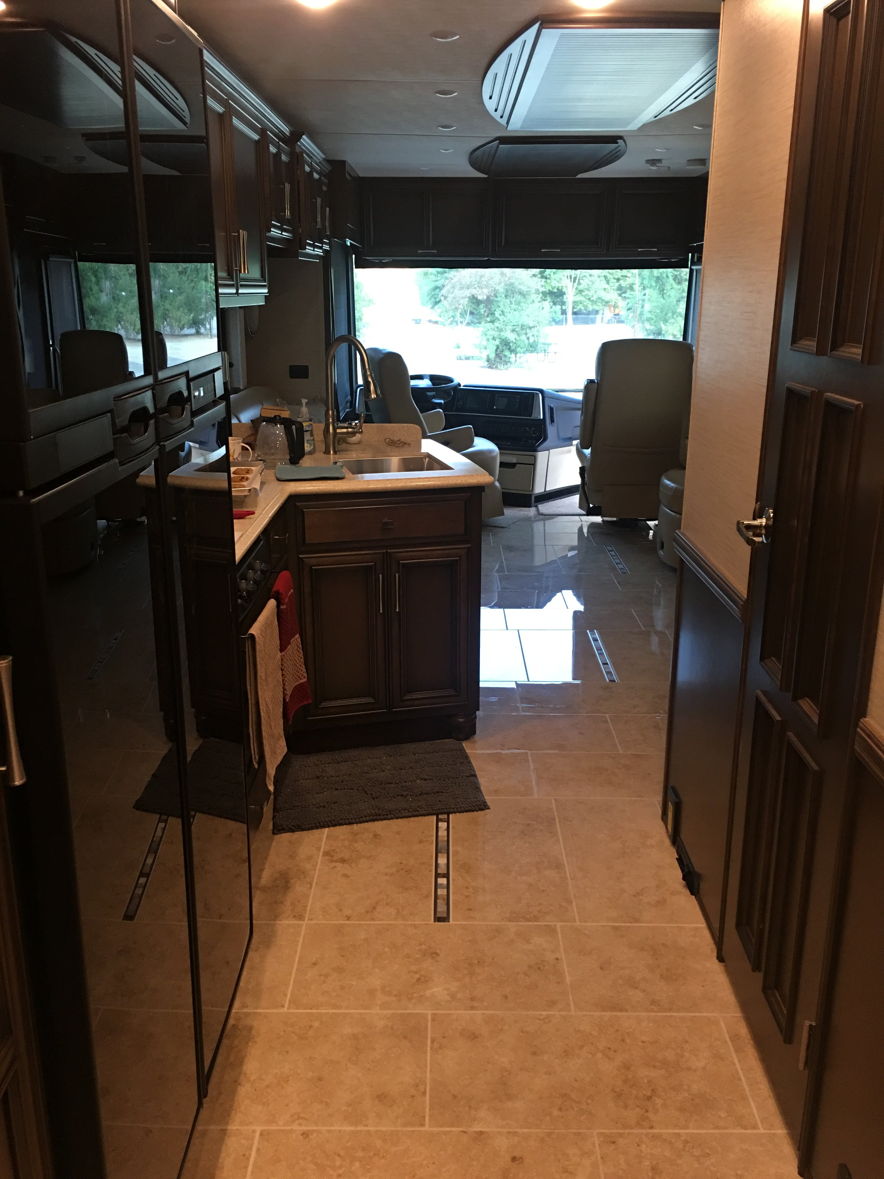 Looking toward the front | RVForums.com